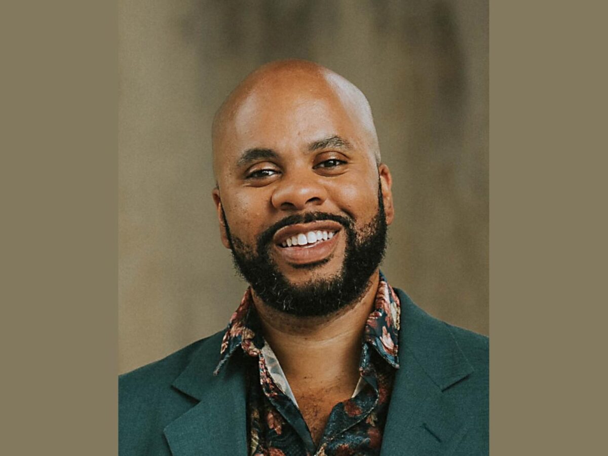 Friend Regrets Leaving Drunk Companion Alone After Party Incident