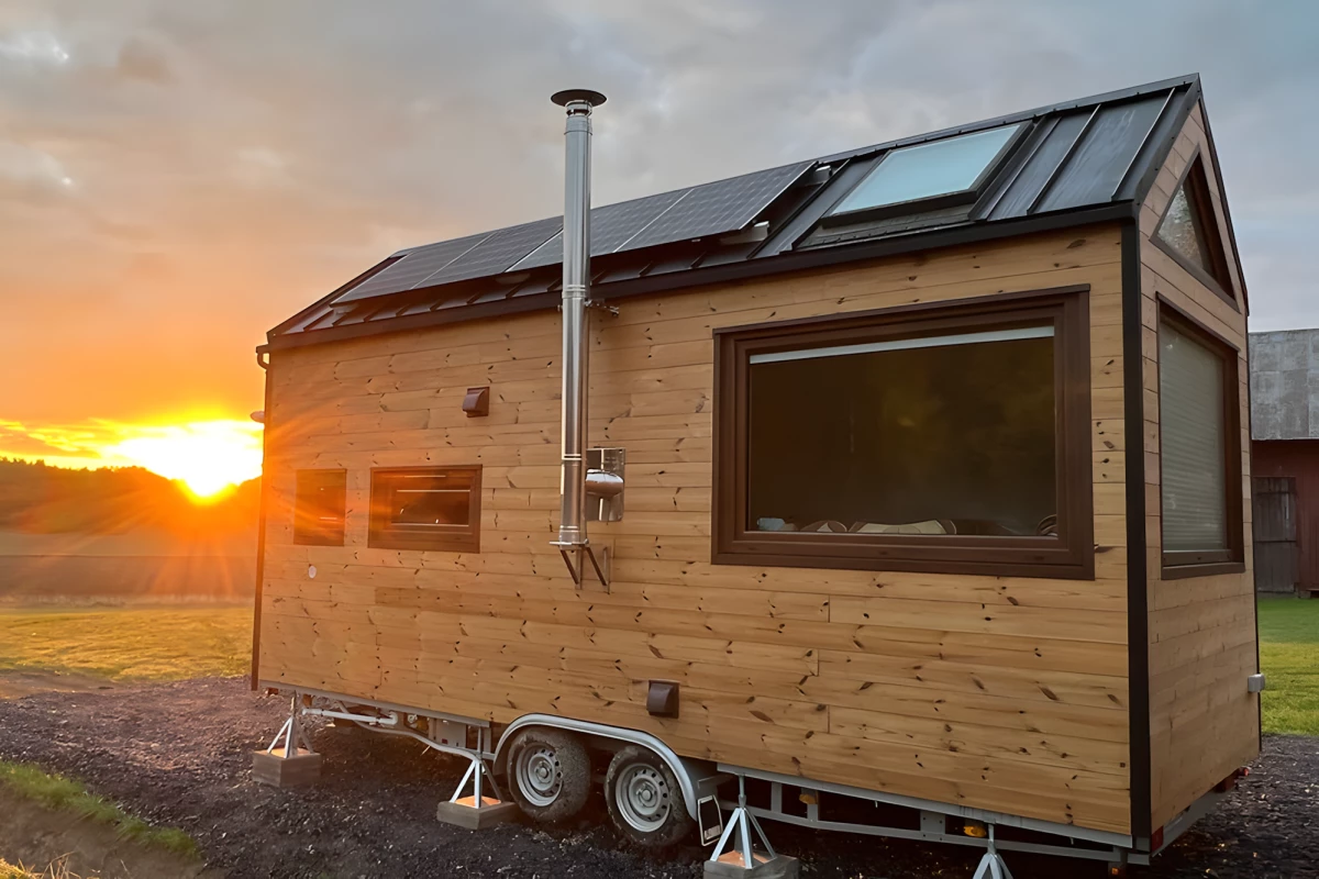 Tiny House Revolution: Inside the 172-Sq-Ft Sofia Design