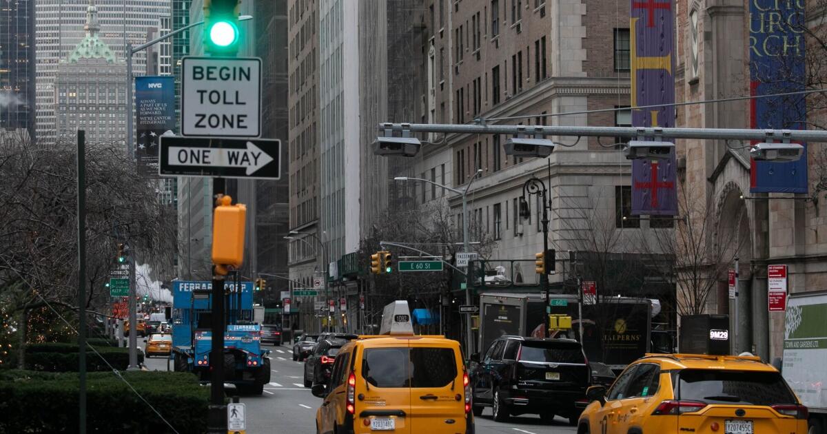 Global Clean Energy Investment Hits Record $2.2 Trillion in 2025