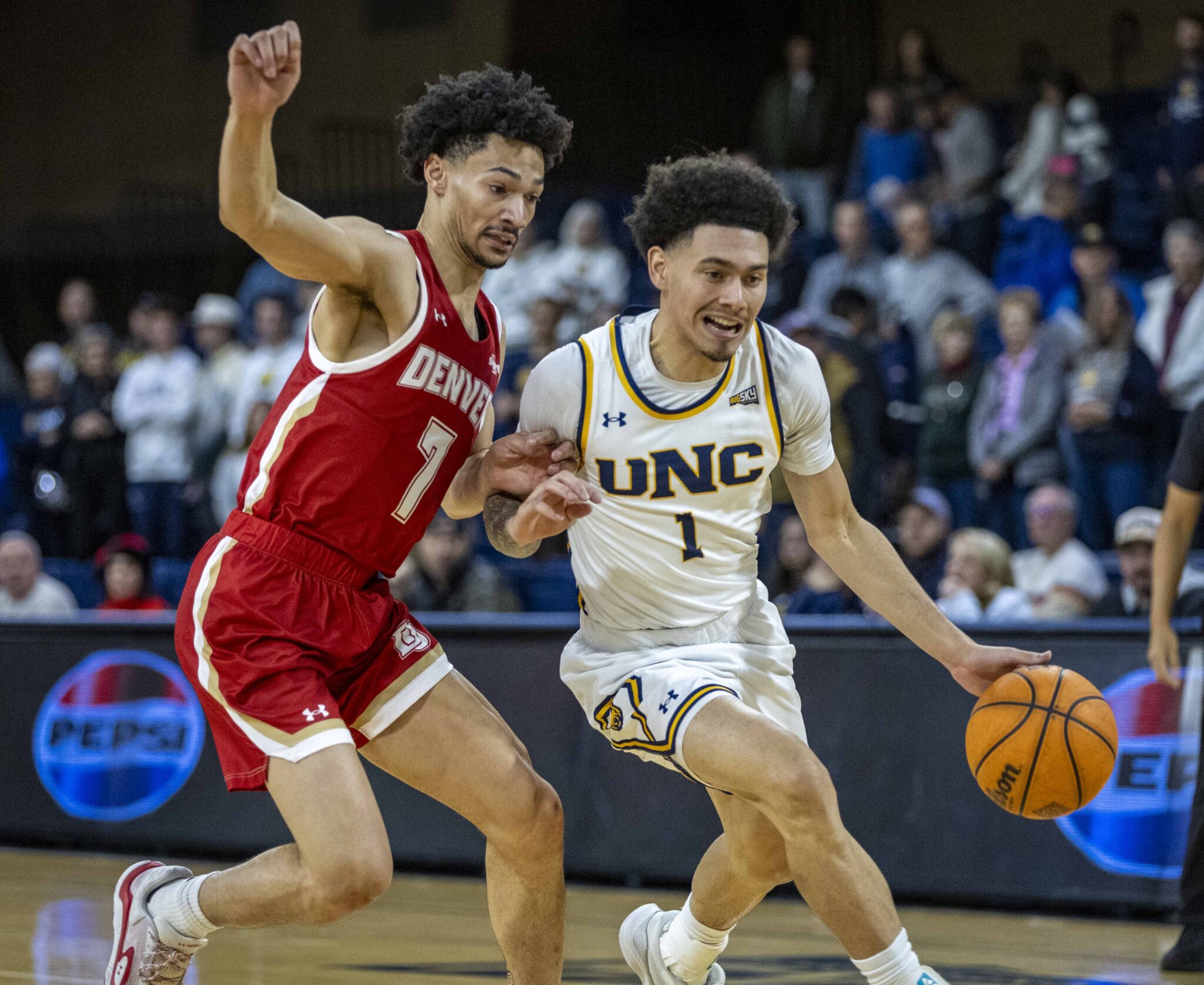 Northern Colorado Bears Fall to Denver Pioneers 86-79 in Thrilling Match