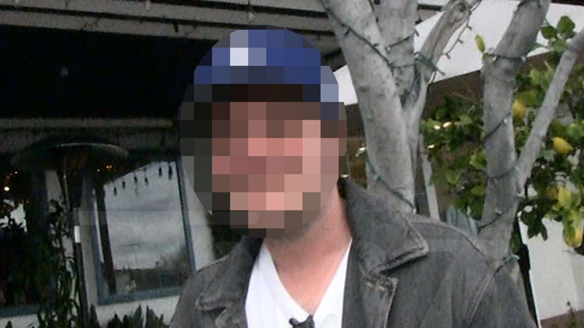 Revealed: Franchise Star from "The Hunger Games" Returns in Five Nights ...